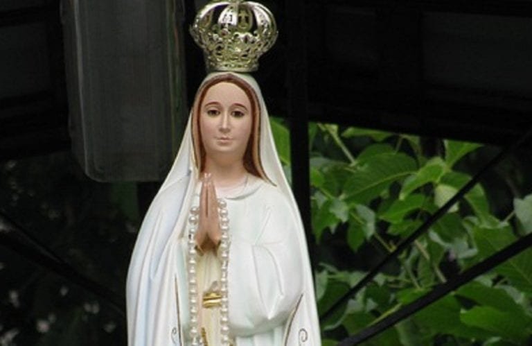 4 Reasons Why Catholics Are Devoted to Mary – Yeah Catholic